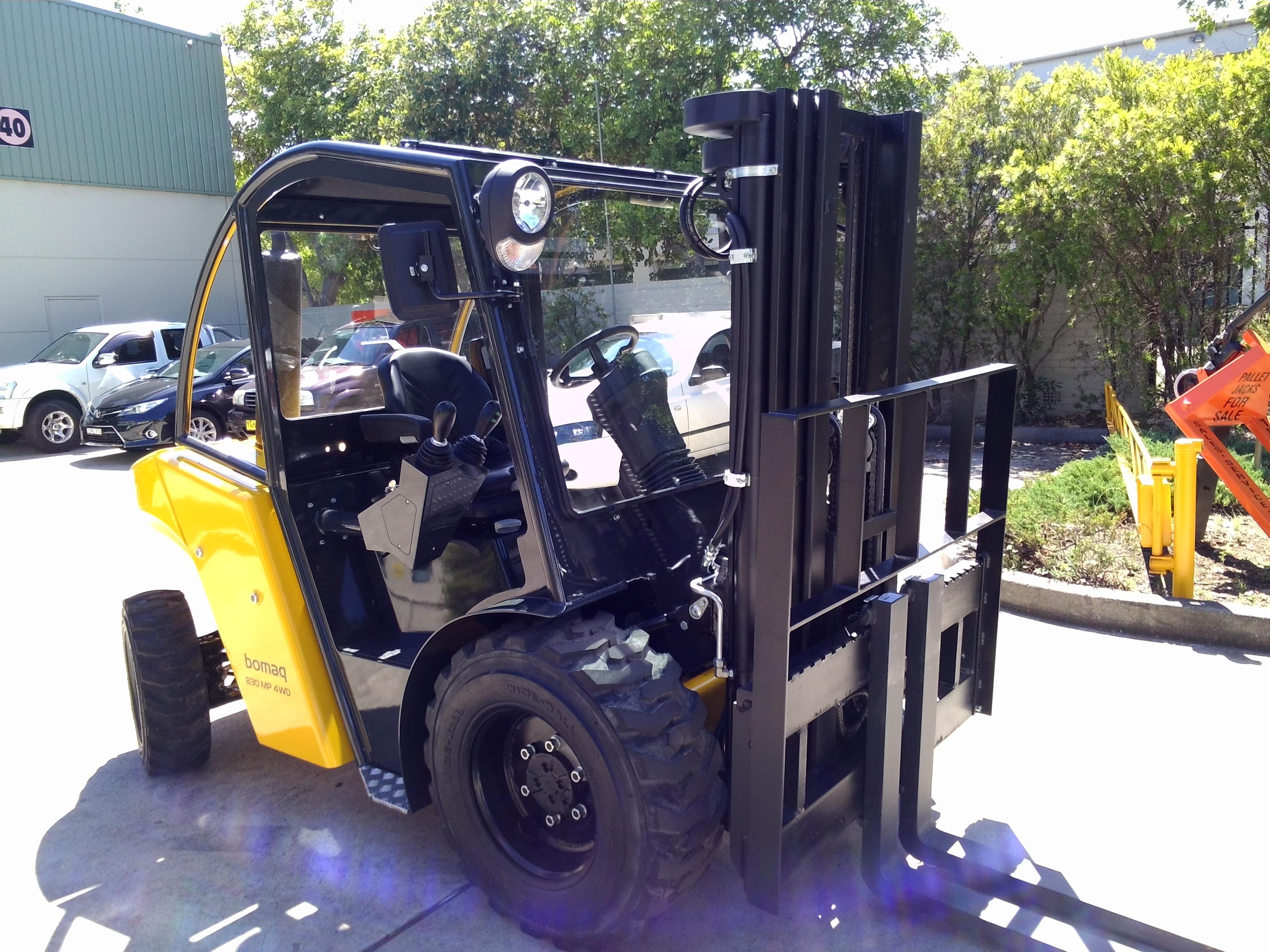 Bomaq Rough Terrain Forklift | Industry Update Manufacturing Media