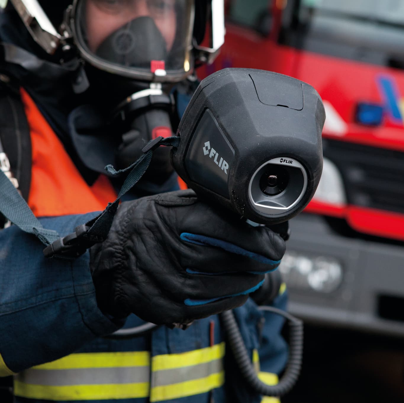 FLIR LAUNCHES NEW THERMAL IMAGE FIREFIGHTING CAMERA | Industry Update ...