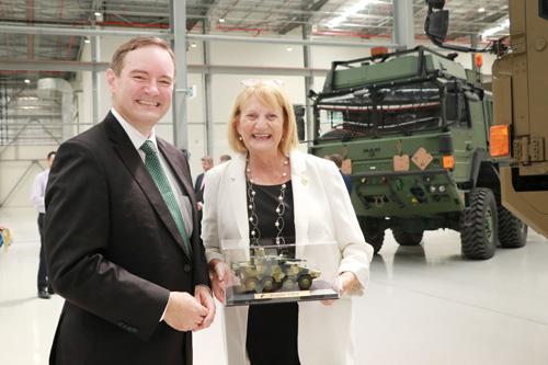 Premier’s Award for TAFE Qld and Defence Australia | Industry Update ...