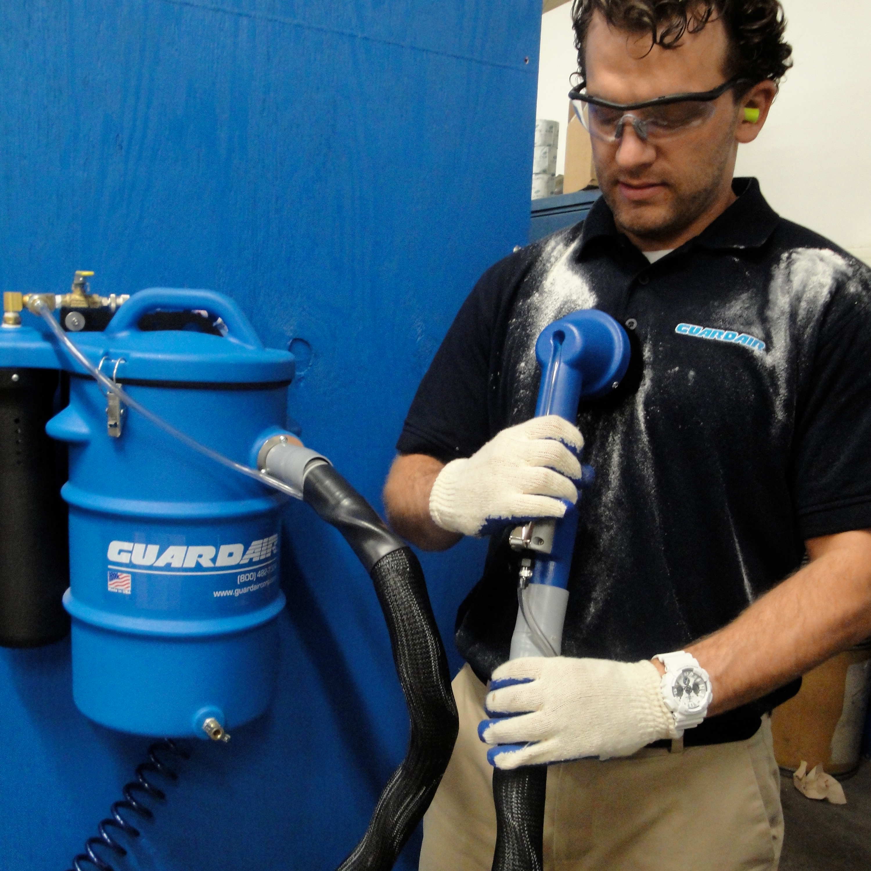 PNEUMATIC VACUUM CLEANS UP THE WORKFORCE SAFELY | Industry Update ...