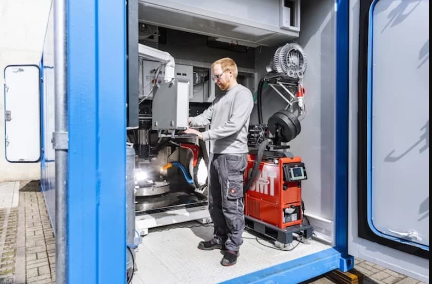 Mobile Smart Factory revolutionising part production and repair ...