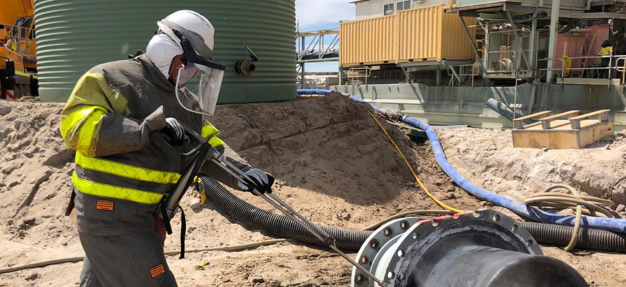 Water-jetting and vacuuming set for ministerial visit at major ...