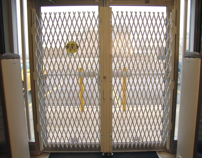 S04 Double Diamond Commercial Security Gate | Industry Update ...