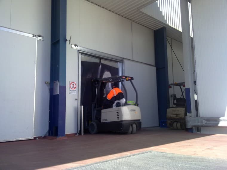 Swingflex Doors: Model MK6 | Industry Update Manufacturing Media