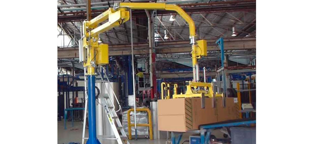 Armtec Industrial Box Lifters | Industry Update Manufacturing Media