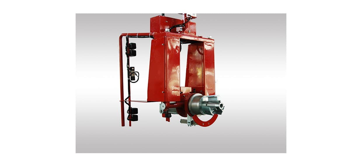 Armtec Industrial Paper Bobbin Lifters | Industry Update Manufacturing ...