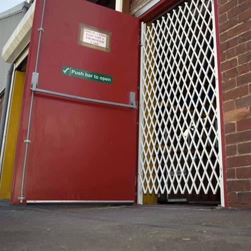 S04 Double Diamond Commercial Security Gate | Industry Update ...