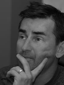 Stop paying salespeople commission | Industry Update Manufacturing Media